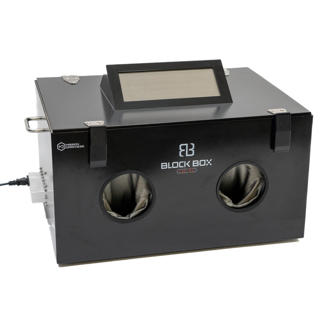 Mission Darkness™ BlockBox Lab XL – MOS Equipment