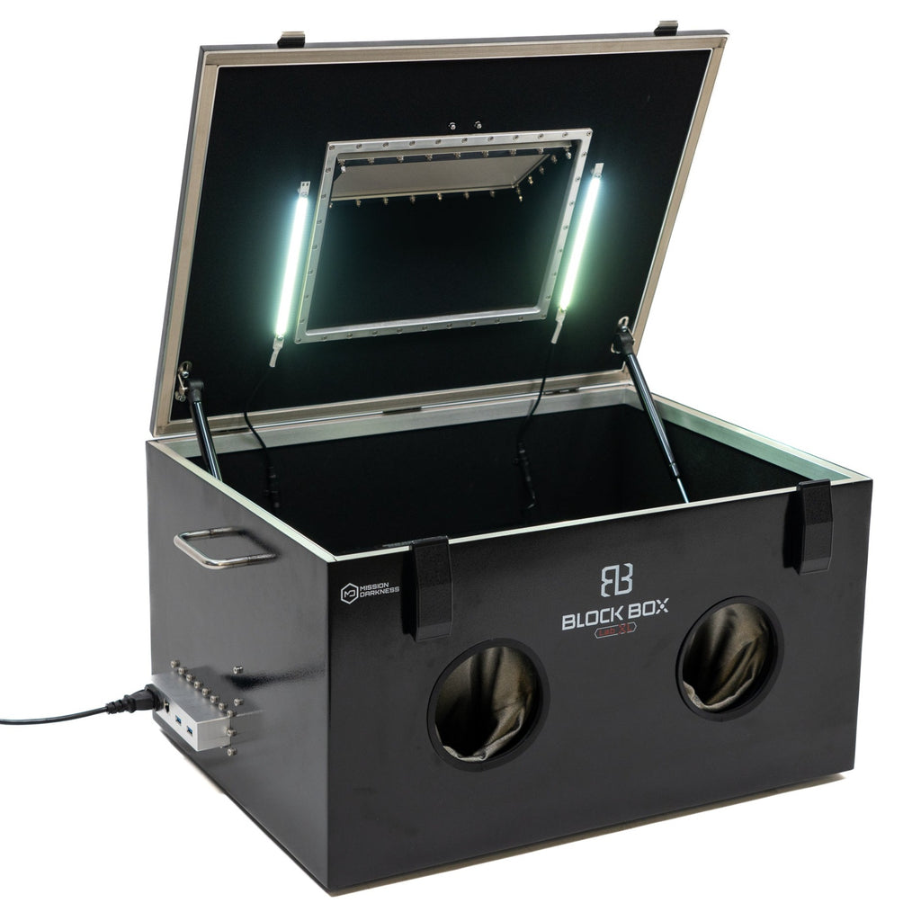 Mission Darkness™ BlockBox Lab XL – MOS Equipment