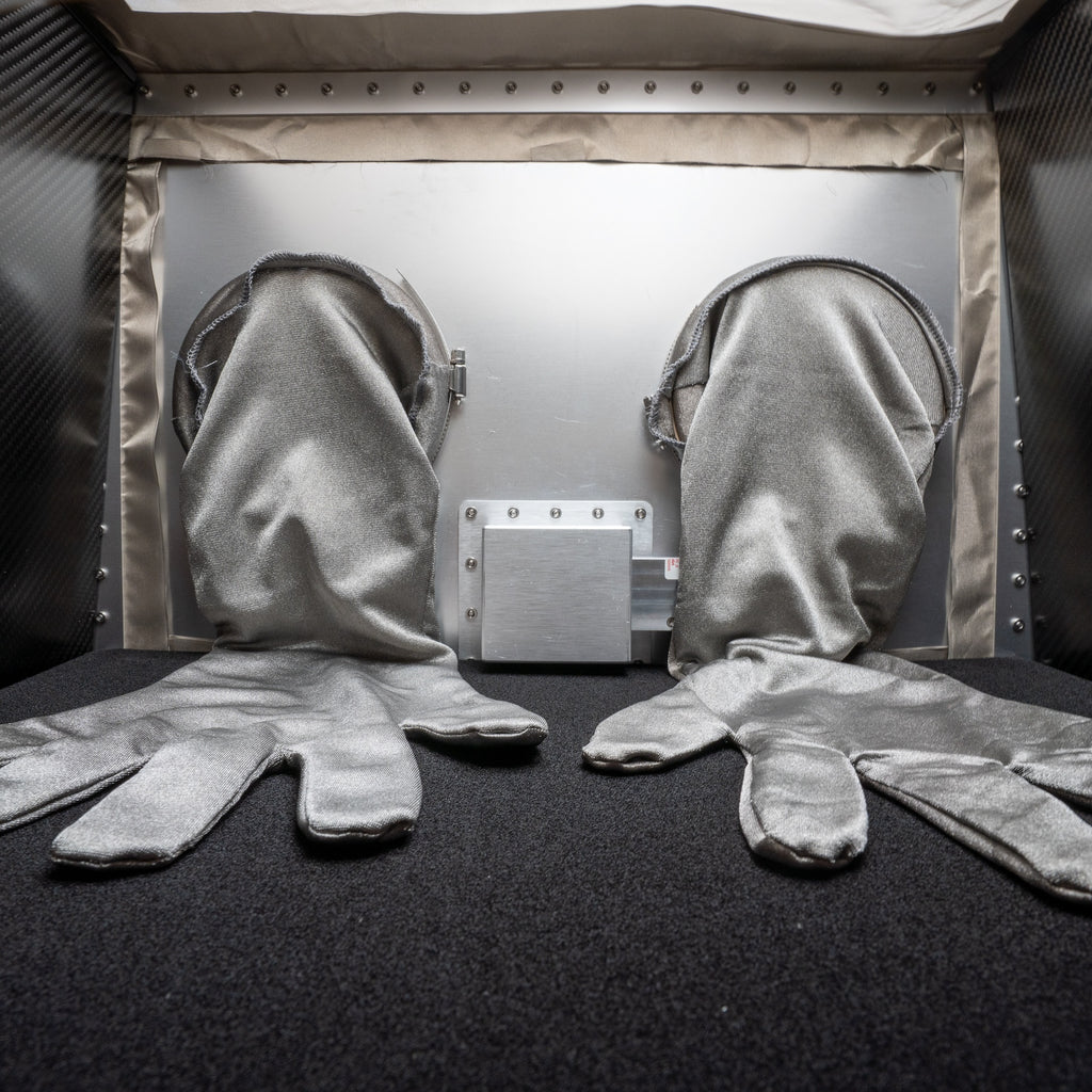 Mission Darkness™ BlockBox Touch Pro – MOS Equipment