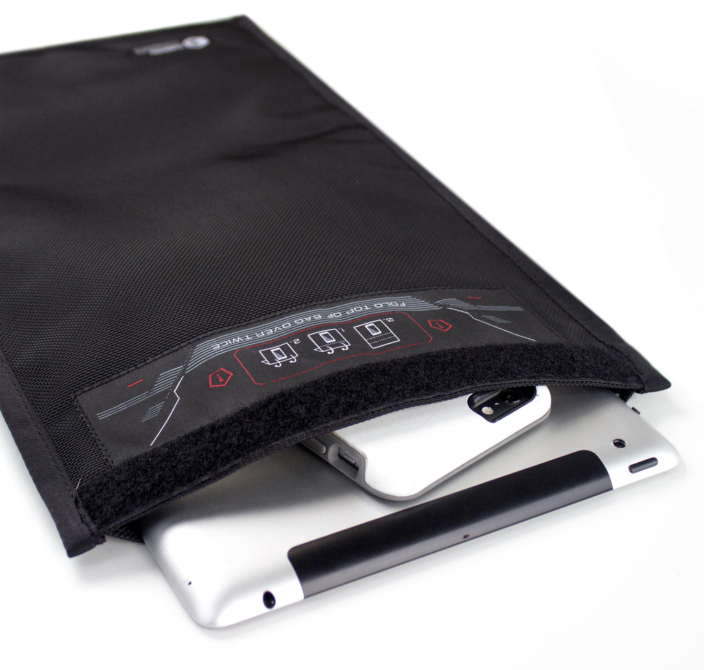 Mission Darkness™ Non-Window Faraday Bag for Tablets – MOS Equipment